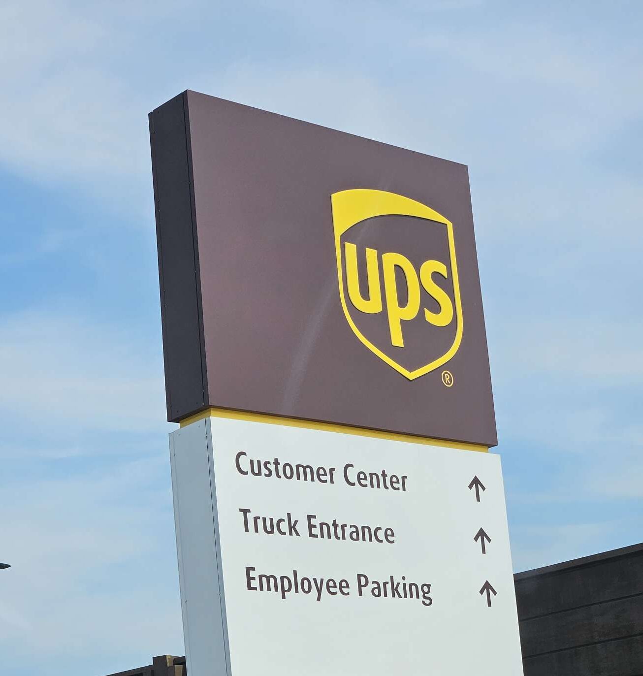 Massive State-Of-The-Art UPS Distribution Center Set to Open This Month ...